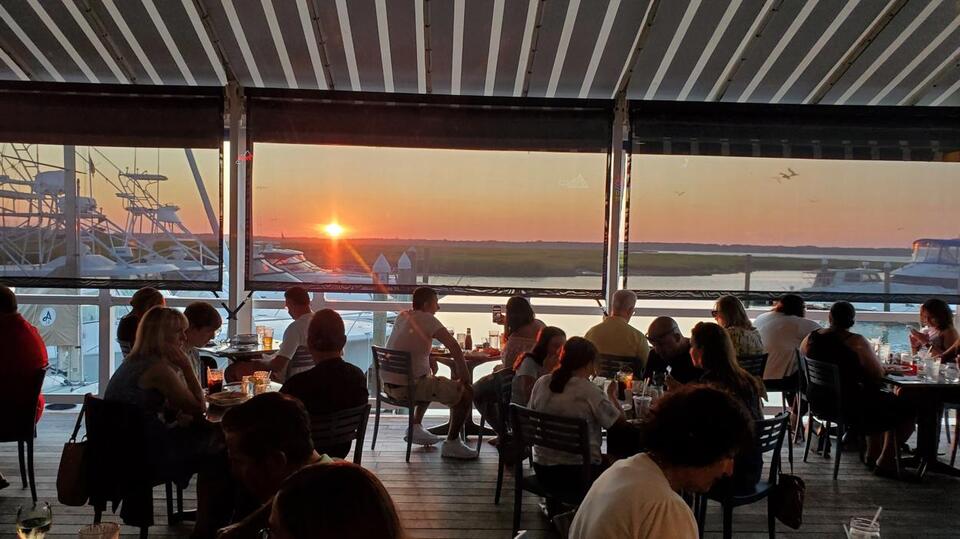 These are NJ's Best Waterfront Restaurants for Summer 2026 - NewsBreak