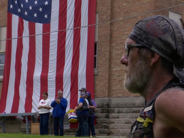 'It's a somber day'; Veterans and community alike honor the fallen