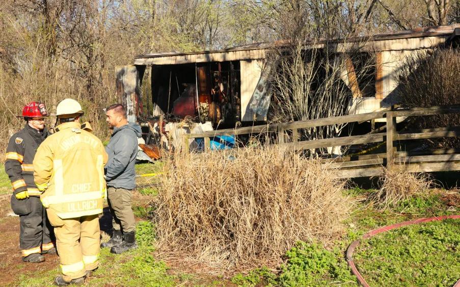 Union City Firefighter Injured from Explosion at Trailer Fire - NewsBreak