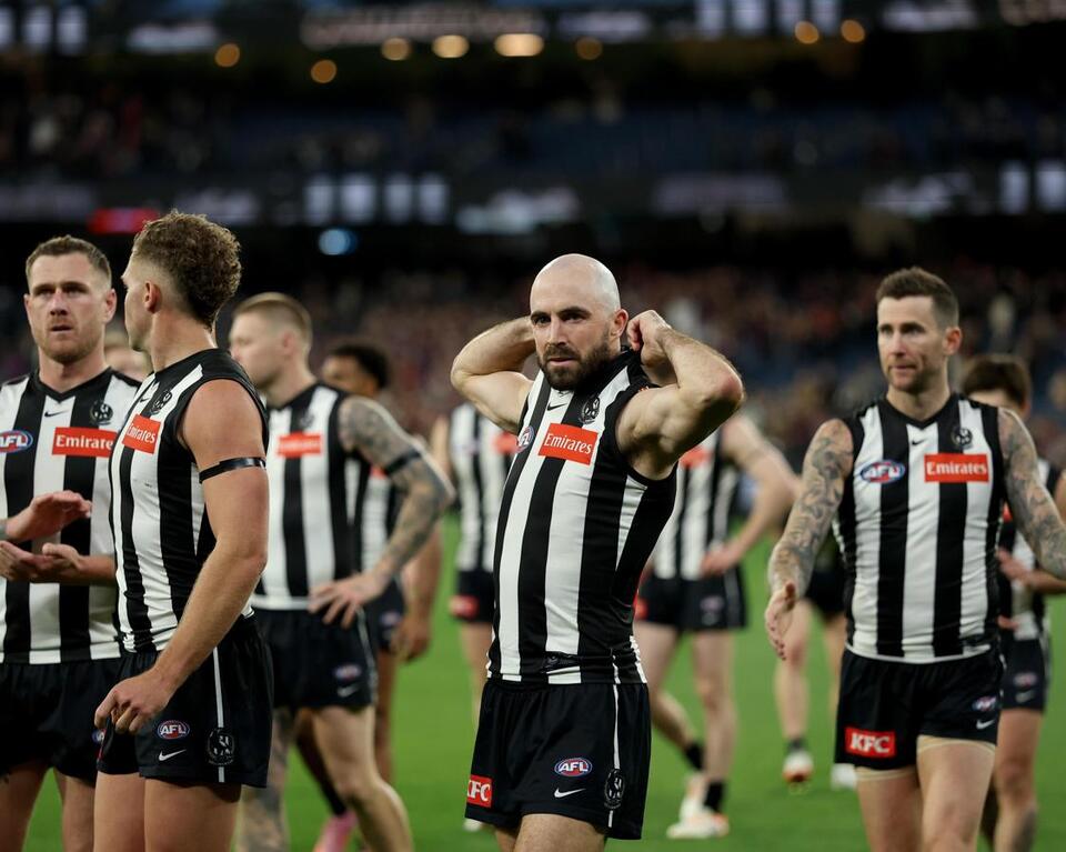 Young Lions deal knockout blow in what feels like ageing Collingwood’s ...