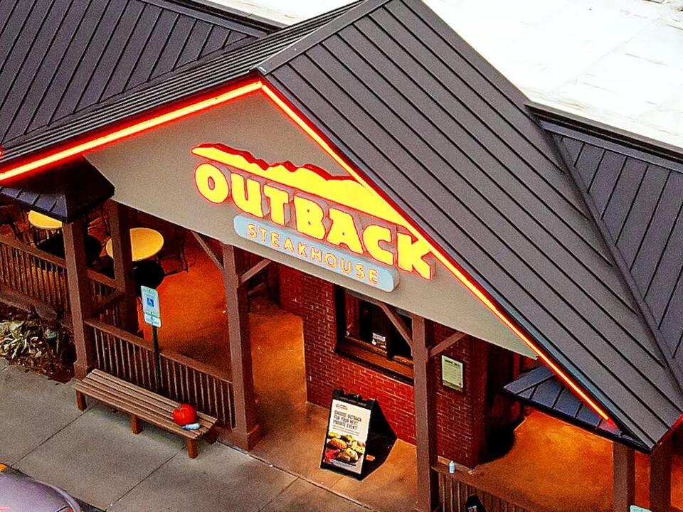 Outback Steakhouse’s parent company closes 41 restaurants