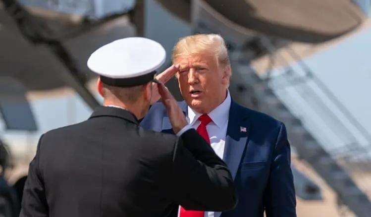 'Major clash': White House reporter says MAGA infighting over Trump move is real - NewsBreak