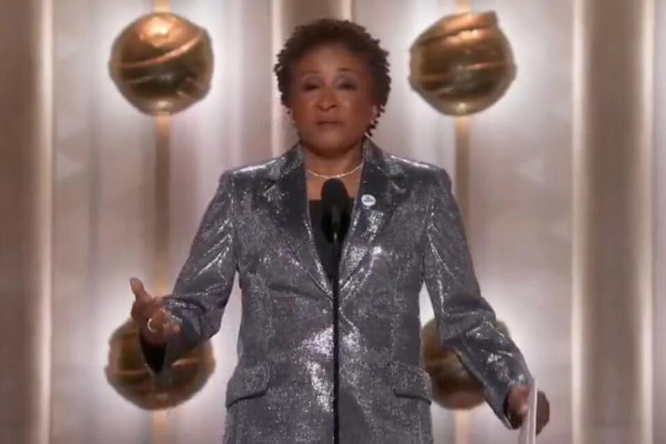 Wanda Sykes thanks God and the trans community while accepting Golden ...