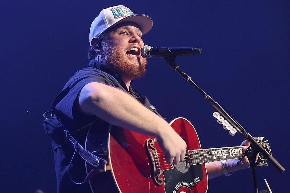 Yes, Luke Combs Put a Baby Song on His New Album — ‘Taste of Country ...