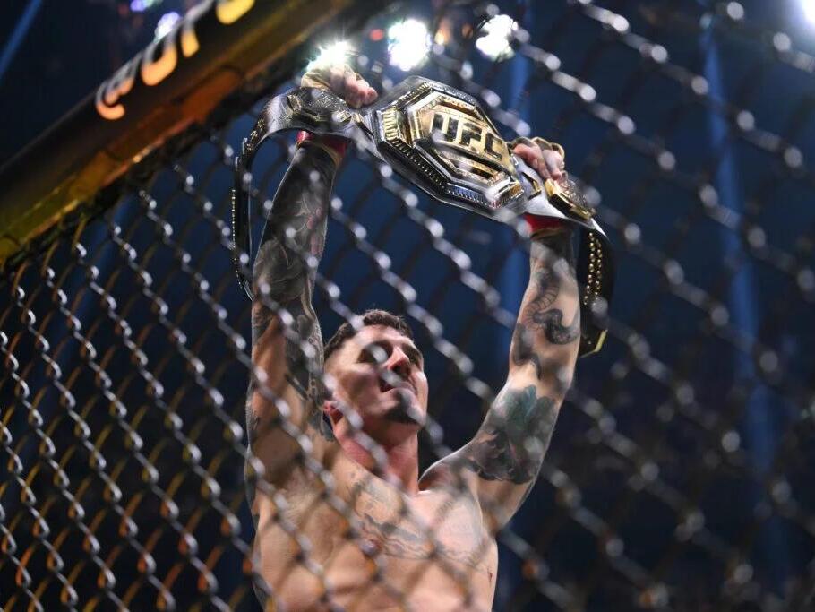 Dana White confirms Tom Aspinall will be the backup fighter for ...