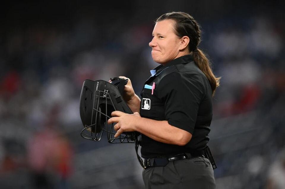 MLB's 1st female ump, Jen Pawol, works spring training but doesn't get ...