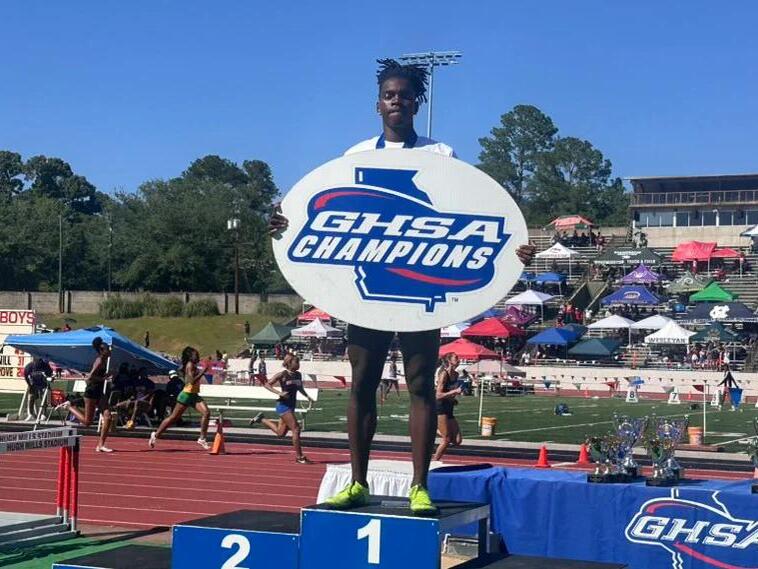 Jace Weaver wins 300m hurdle State Championship, carries on family ...
