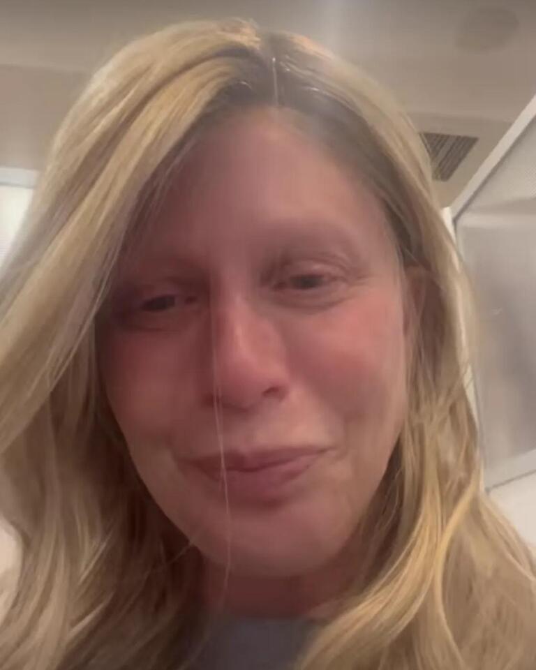 Jill Martin shares emotional video of herself trying on wigs after ...