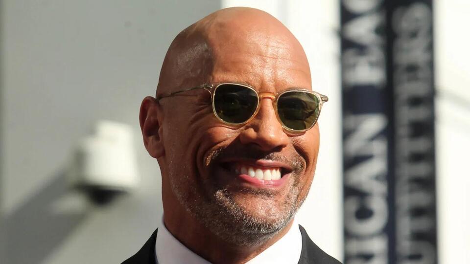 Dwayne Johnson breaks silence on ‘Smashing Machine' flop - NewsBreak