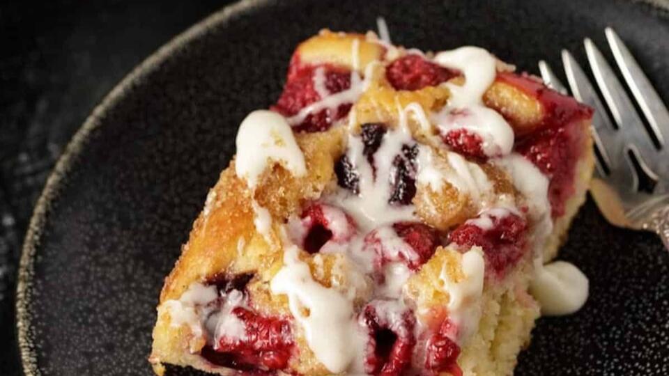 Cherry and Raspberry Coffee Cake That Slices Clean and Stays Tender ...