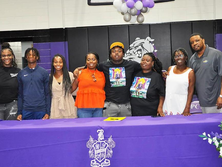 Pike County senior Markelis Hobdy signs with Miles College