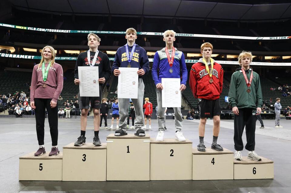 Graber makes podium; 6 other Raiders compete at state wrestling - NewsBreak