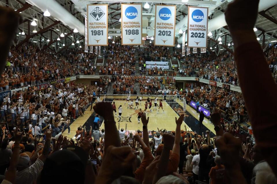 Reunited on the Forty: Ben Josephson joins Texas volleyball staff ...