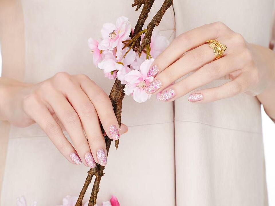10 best nail polishes for spring - NewsBreak