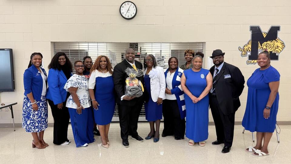 ‘Don’t Just Be, Be The Best’: Dr. Robert Sanders returns to lead ...