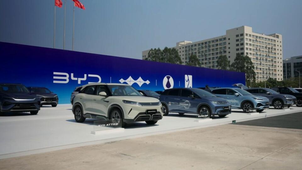 Ford Looks to BYD for SUV Batteries as China’s EV Dominance Grows ...