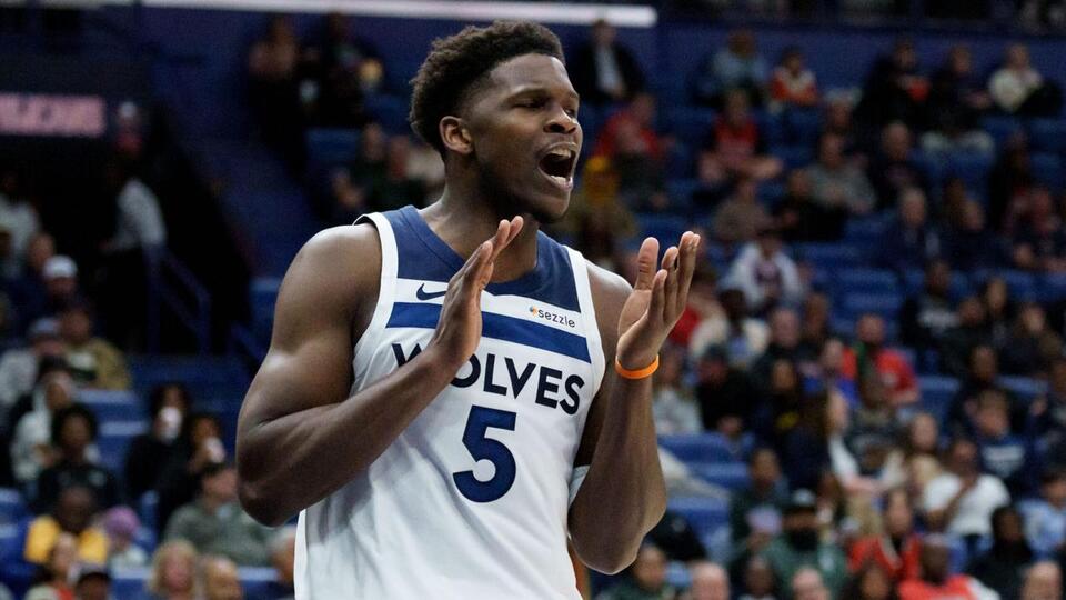 Anthony Edwards EXTREMELY Confident He’ll Carry Timberwolves to a ...