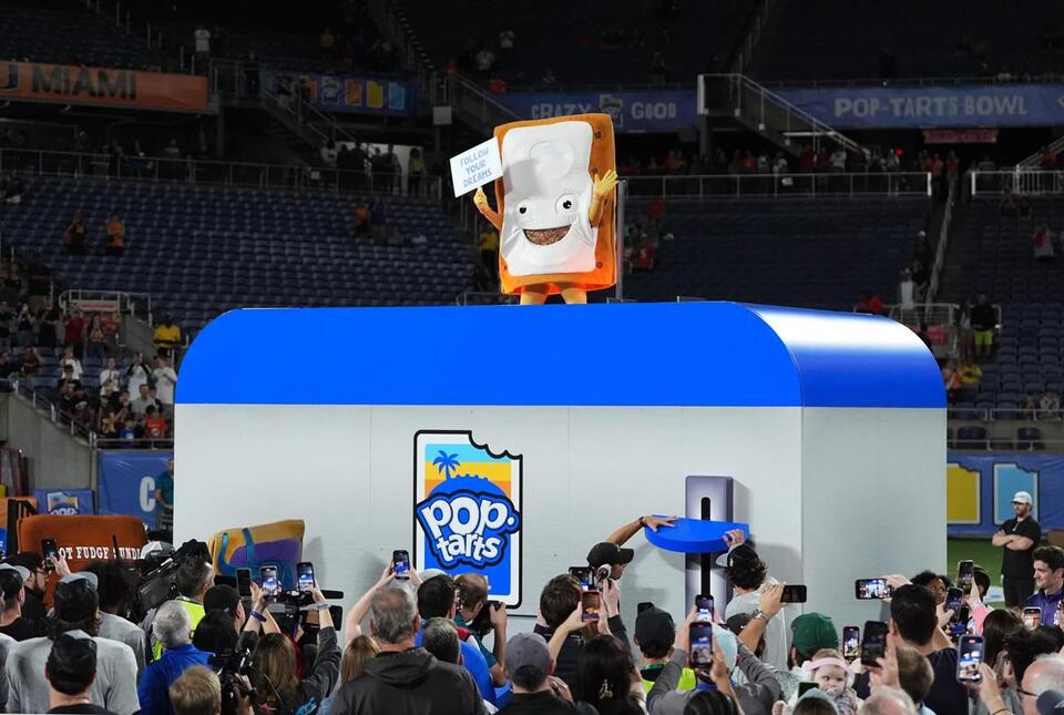 College football’s 10 best bowl game matchups for 2025-26 that aren’t ...
