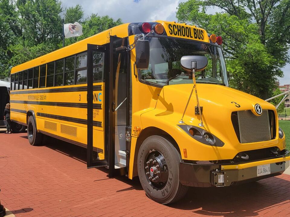 Michigan schools to receive 104 electric buses from federal grant