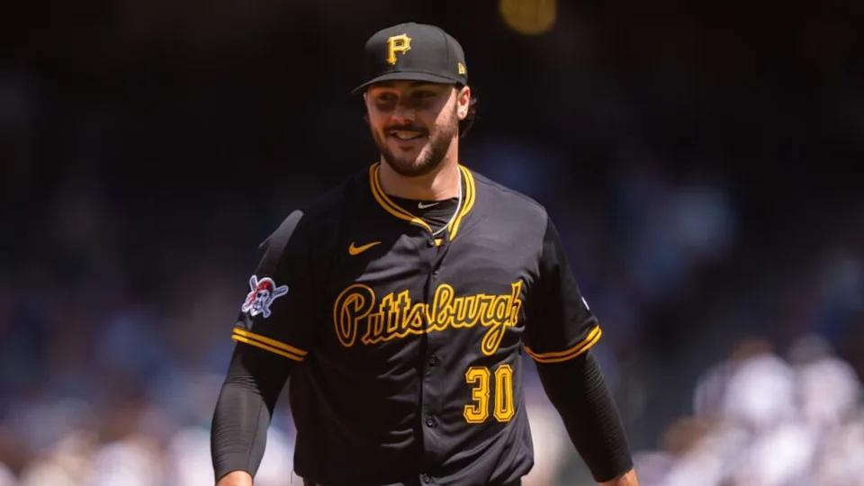 Pirates’ Paul Skenes Swaps Jerseys With NFL Superstar - NewsBreak