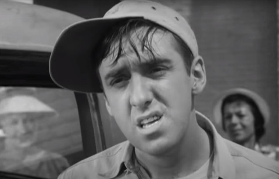 Jim Nabors Couldn’t Stop Laughing When Filming THIS Iconic Scene from ...