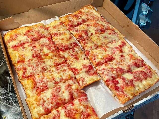 On The Pizza Trail: Teberio’s Pizza & Pub