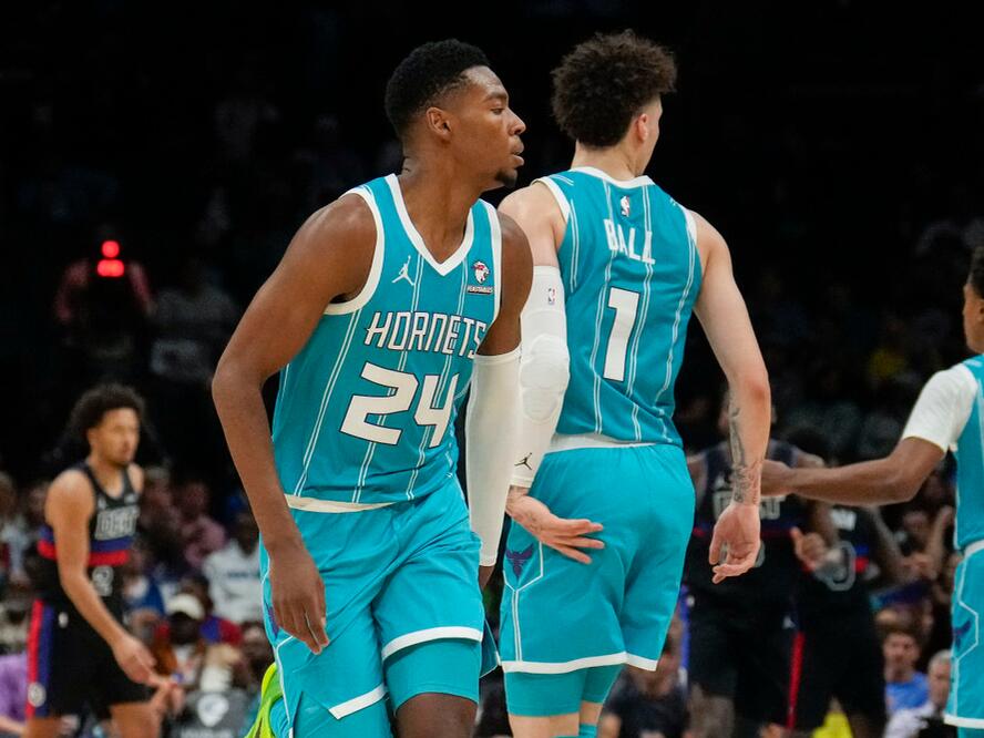 Here's Who The Charlotte Hornets Need To Treat As Their Franchise Player