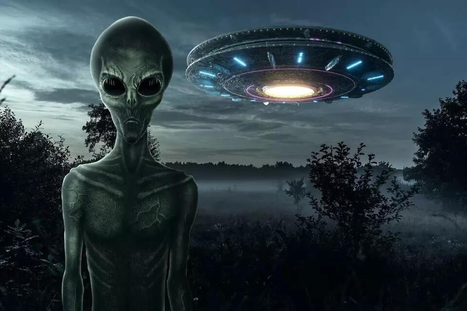 Close Encounters In Texas As UFO Sightings And Fascination with Aliens ...