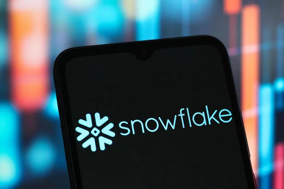 Snowflake announces its intent to buy observability platform Observe ...
