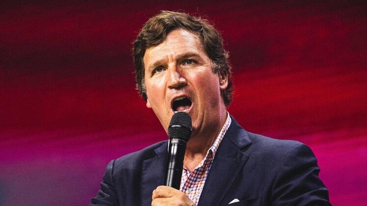 Tucker Carlson Claims the CIA Read His Texts to ‘Frame’ Him ‘for a ...