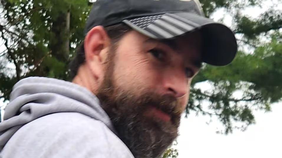 MAGA Dad Turned Back at Border Finally Allowed Home - NewsBreak