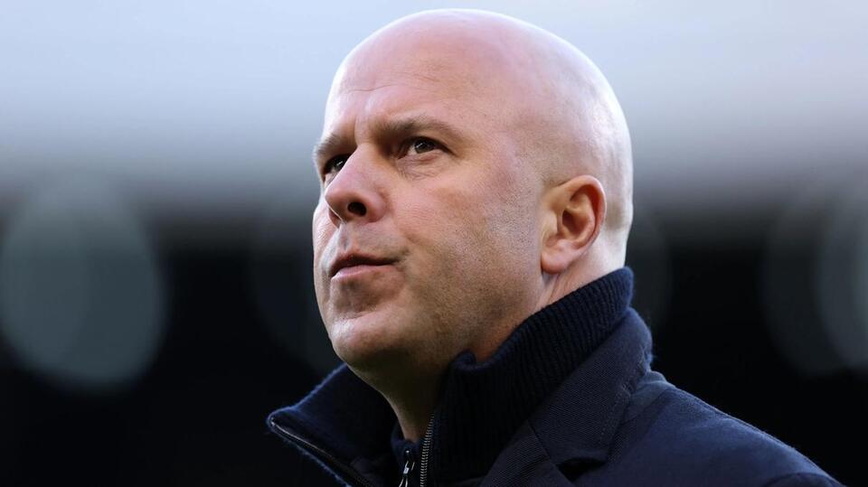 Virgil van Dijk slams journalist for asking Arne Slot ‘disrespectful ...