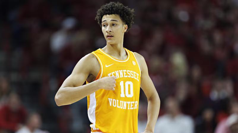 2025-26 Men's College Basketball Freshman of the Year Rankings - NewsBreak