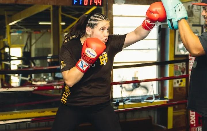 Gabriela Tellez was inspired by older sister’s loss to Amanda Serrano ...