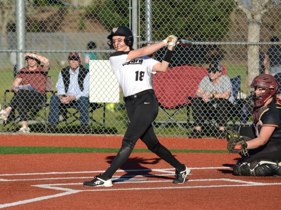 Westside baseball & softball: Scores and primetime performers (April 23)