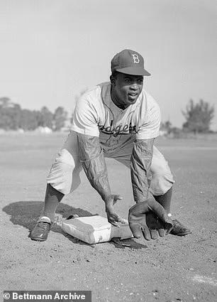 Donald Trump reveals Kobe Bryant, Muhammad Ali and Jackie Robinson will ...