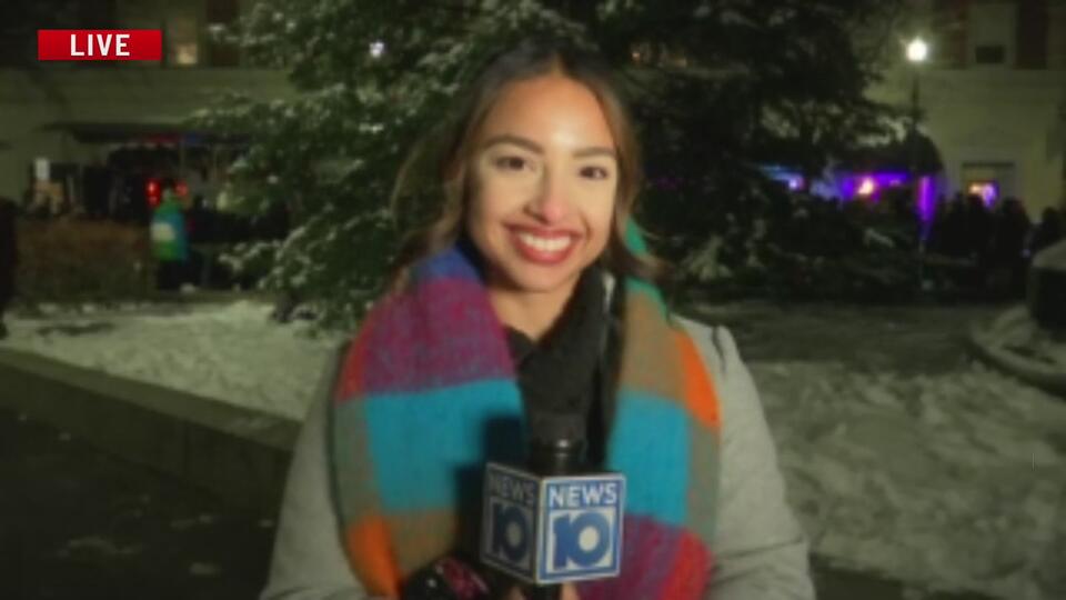 Tree lighting at Monument Square in Troy kicks off - NewsBreak