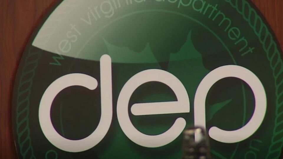 Debris, contaminants from Wyoming County oil spill reach Guyandotte ...