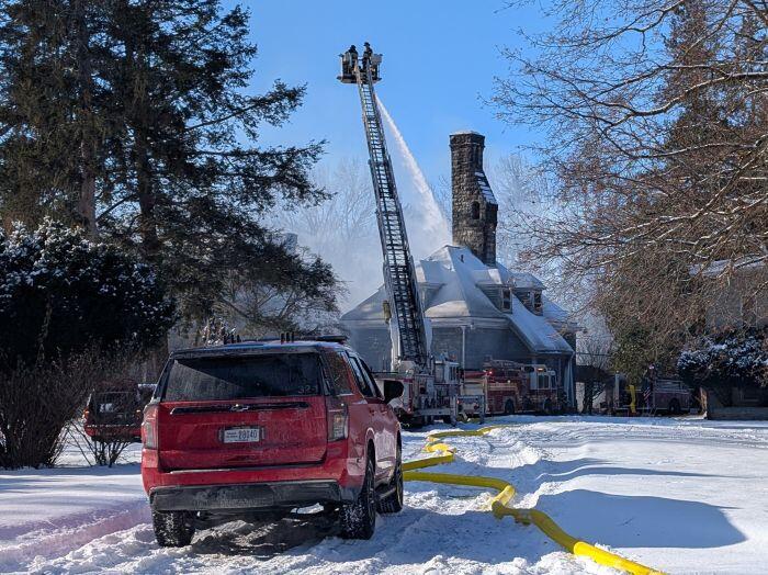 New Year’s Day fire burns through historic structures (VIDEO & GALLERY ...