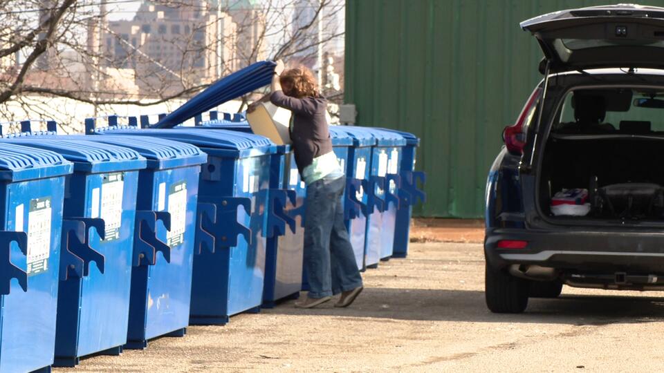 First Christmas without alley recycling shows cleaner bins, higher ...