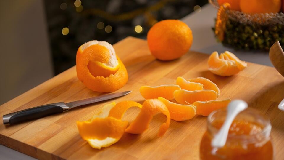 Why I Always Save Orange Peels—And So Should You - NewsBreak