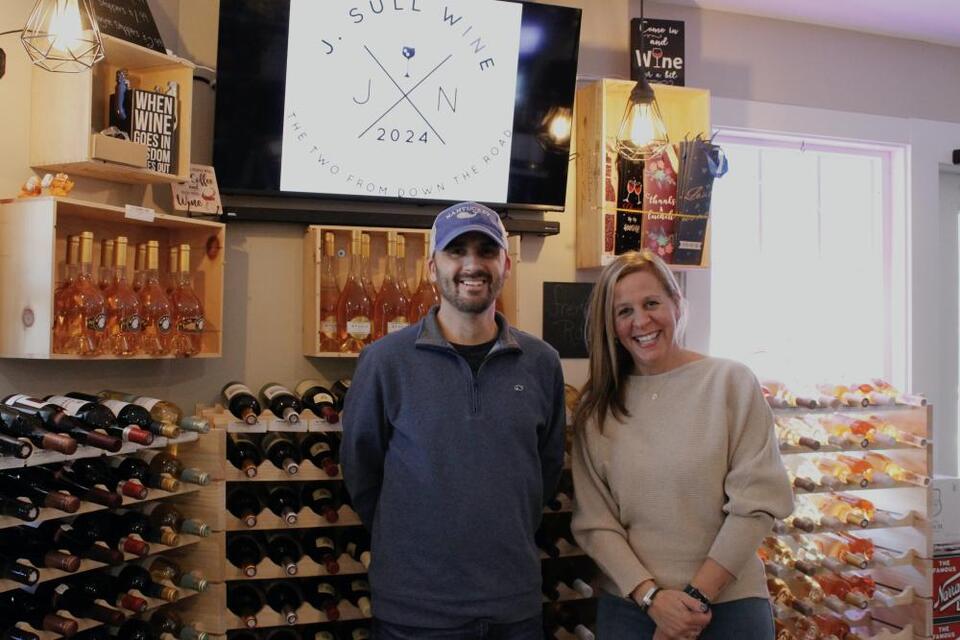 Joel Sullivan opens new wine store in Marion - NewsBreak