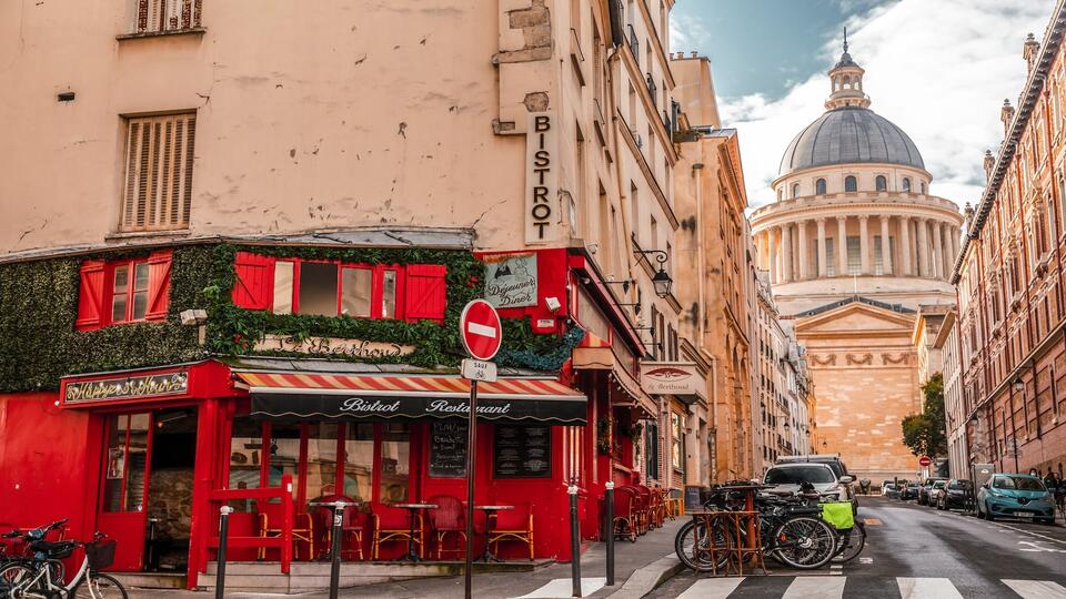 12 Free Things to Do in Paris That Beat the Tourist Traps - NewsBreak