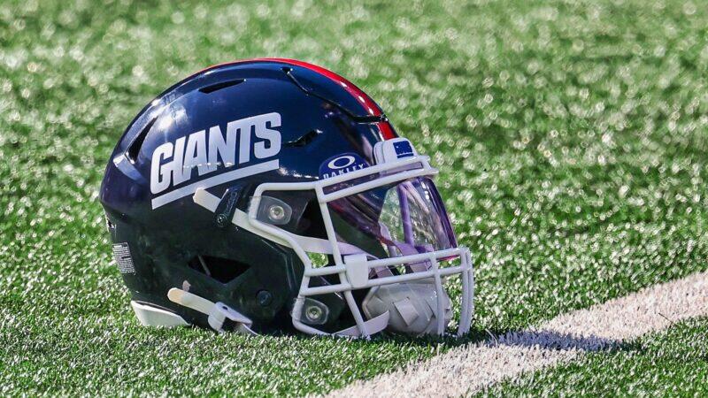 New York Giants Release Star QB & Fan Favorite In Shocking Move That ...