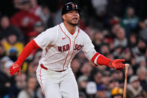 Willson Contreras warns Brewers if they hit him with another pitch he ...