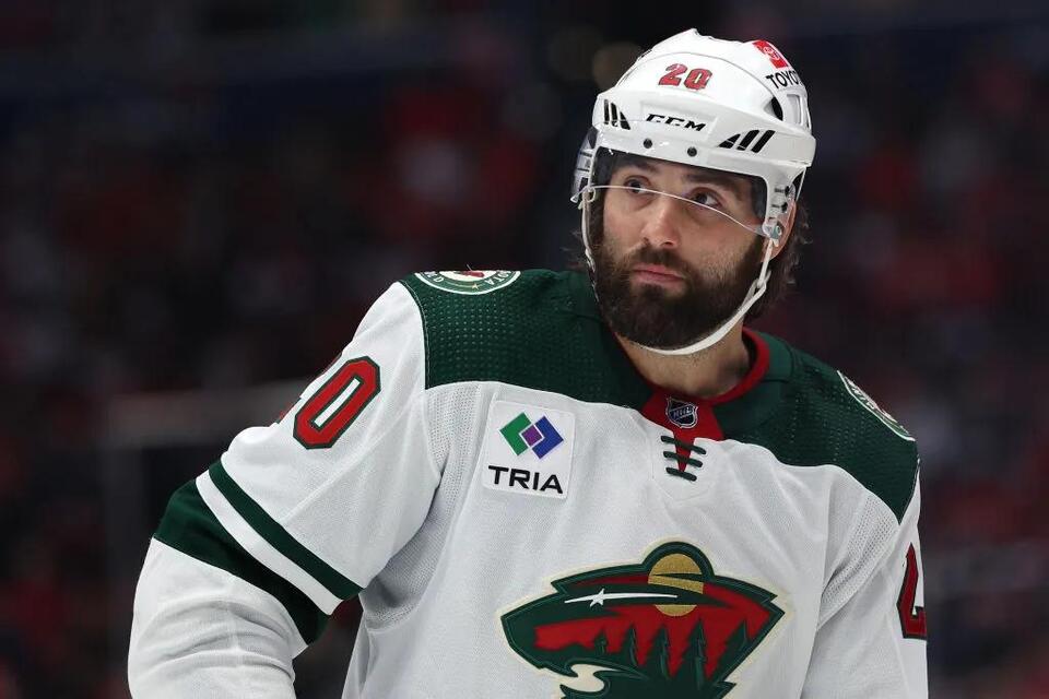 Bruins acquire 3-time Cup winner Pat Maroon from Wild - NewsBreak