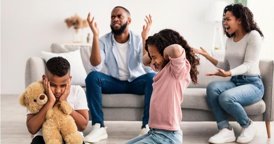 People who grew up in a chaotic home often develop these 7 traits in ...