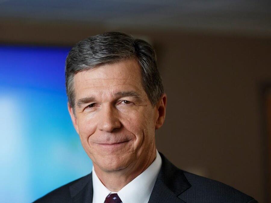 North Carolina Gov. Roy Cooper withdraws name from Harris' VP contest