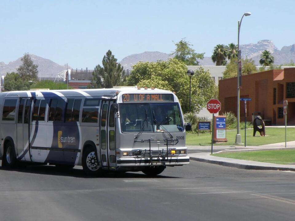 Tucson, Arizona, bets on buses