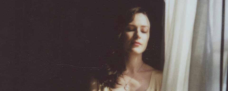 Evan Rachel Wood Reveals How “Fairy Godmother” Linda Perry Encouraged ...